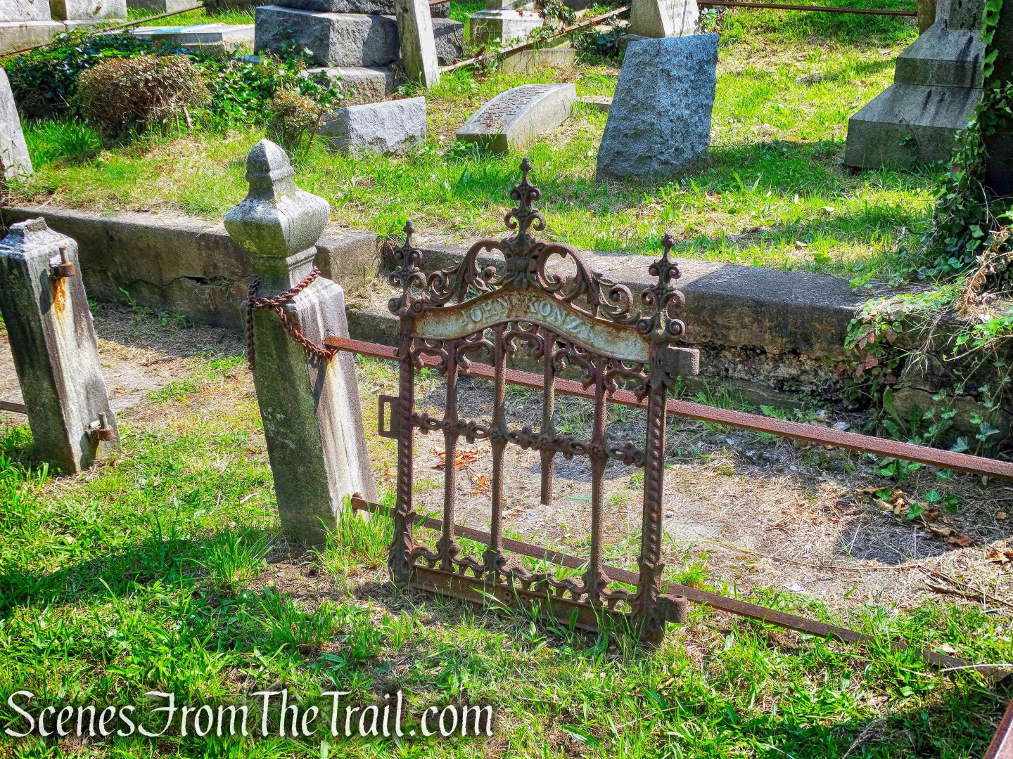 Machpelah Cemetery – Abandoned in Queens