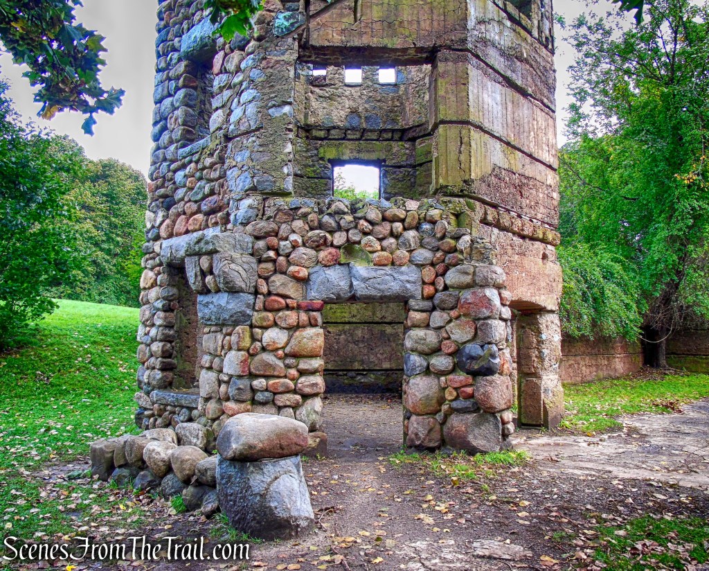 Bancroft’s Castle on Gibbet Hill
