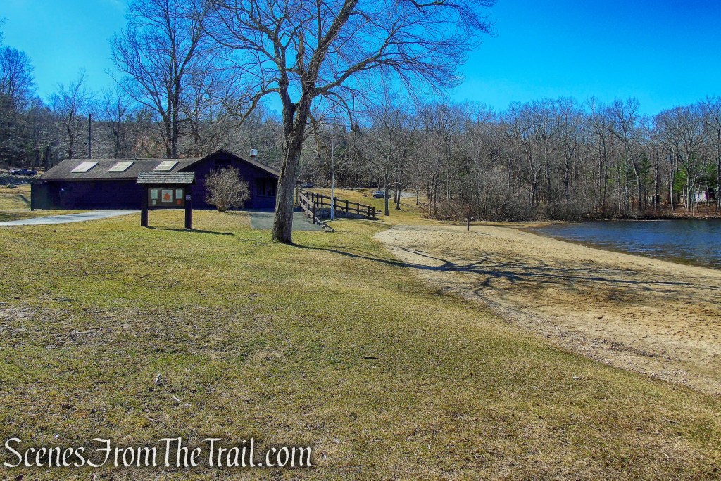 Tower Trail Loop – Mount Tom State Park