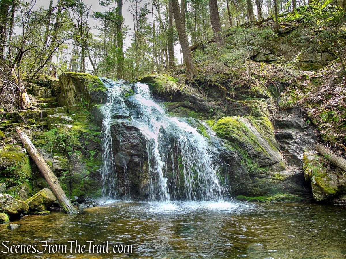 Nonnewaug Falls