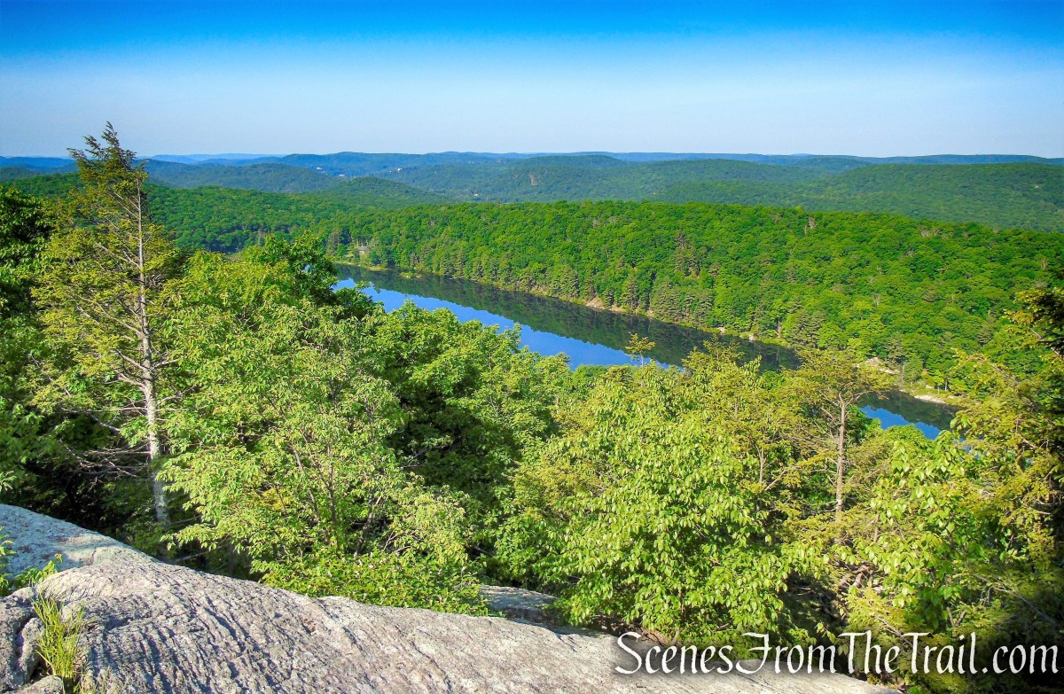 Stahahe High Peak & Island Pond – Harriman State Park