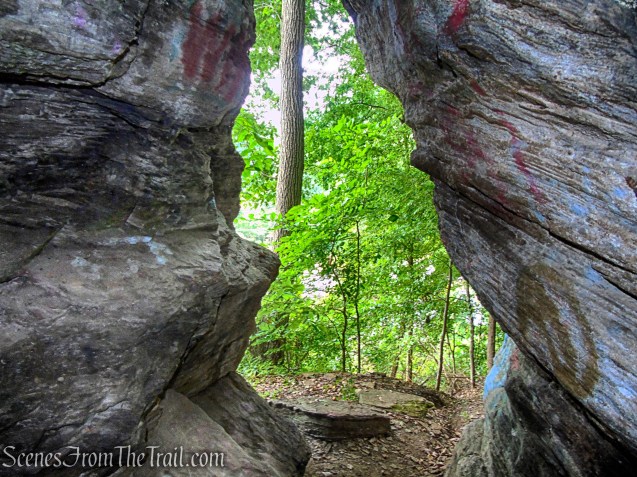 Squaw Cave, Flag Rock and Mohegan Trail Loop – Bolton Notch State Park