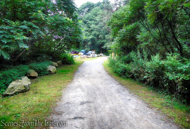 Squaw Cave, Flag Rock and Mohegan Trail Loop – Bolton Notch State Park